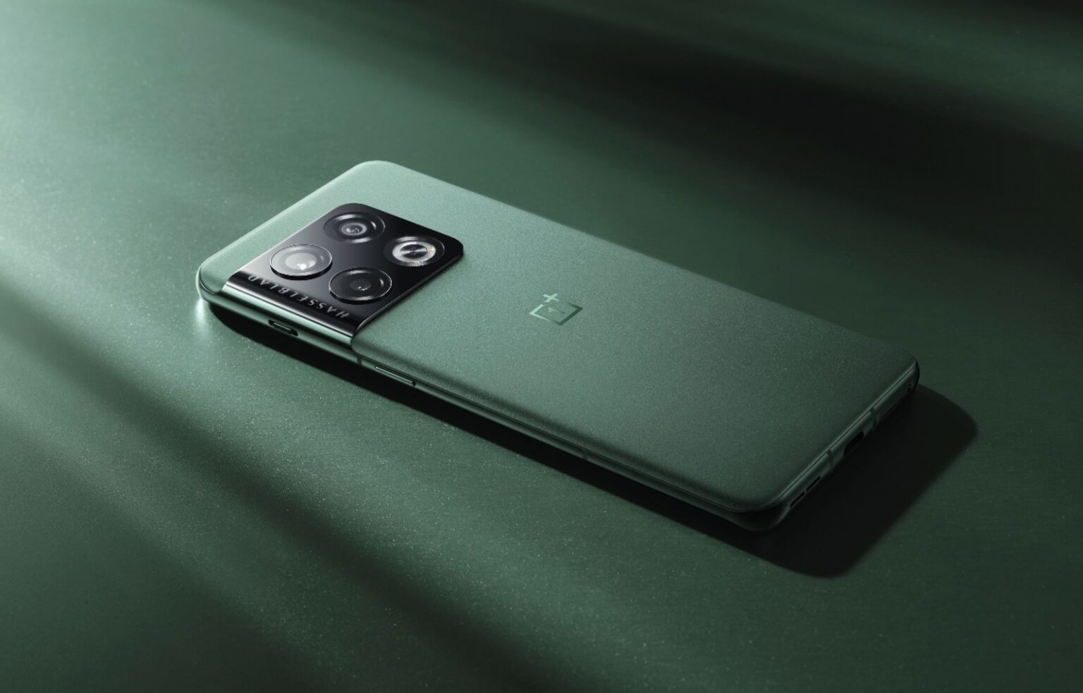 Silk: Η έξυπνη λάμπα που μιμείται το φυσικό φως | Techblog.gr